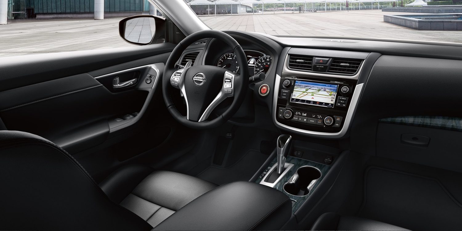 2018 Altima | Functional 4 Door Sedan | Nissan USA