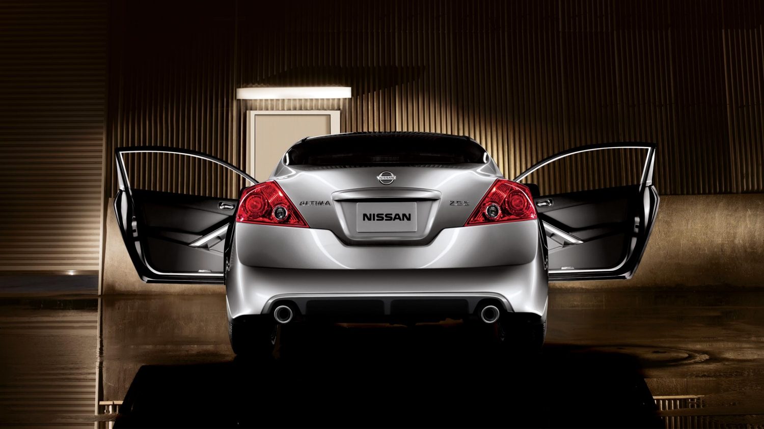 Altima Coupe | 2 Door Coupe & Sedan Cars | Nissan USA